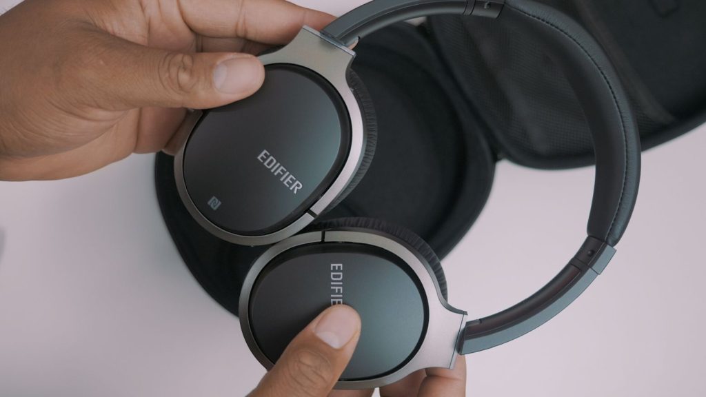 Edifier W830BT Wireless Headphone Review – Packs 95hrs Of Playtime ...