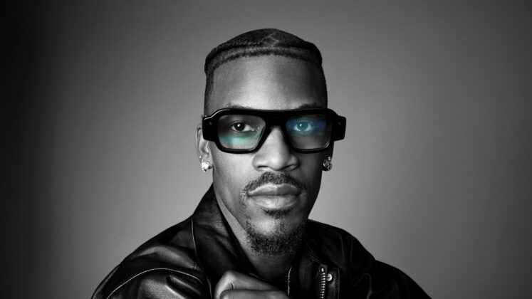 Snap Specs Are a $2,195 Public AR Glasses Bet